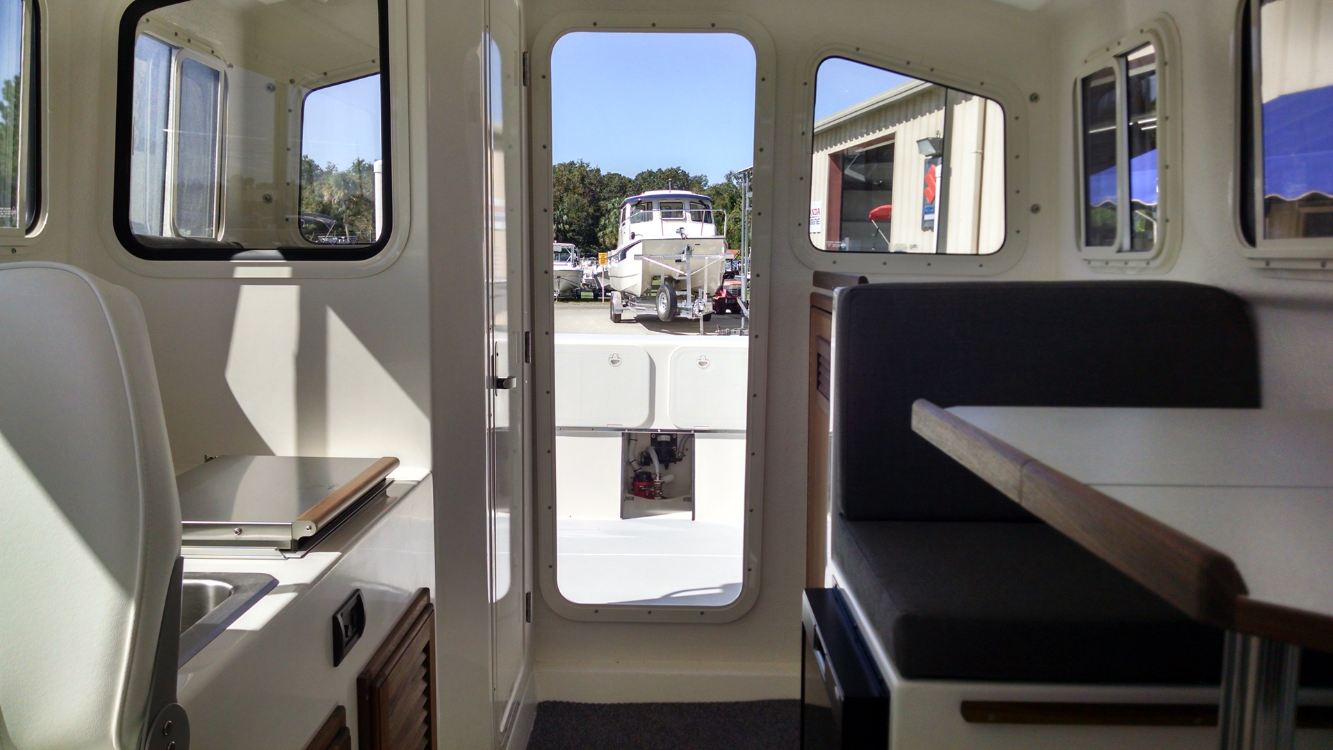 IMG_20171025_122426495_HDR 23 Venture Cruiser - C-Dory